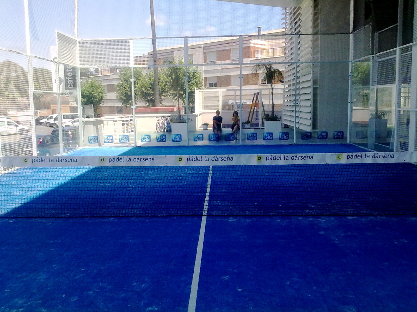 món màgic: PISTAS DE PADEL DECORACION INTEGRAL