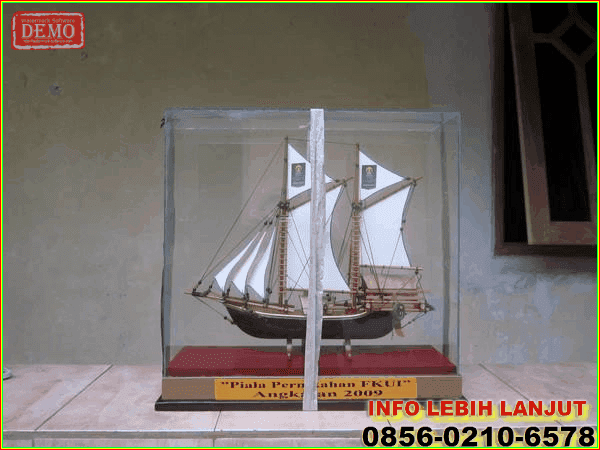 Jual miniatur kapal perahu | 085602106578: Jual gambar miniatur perahu ...