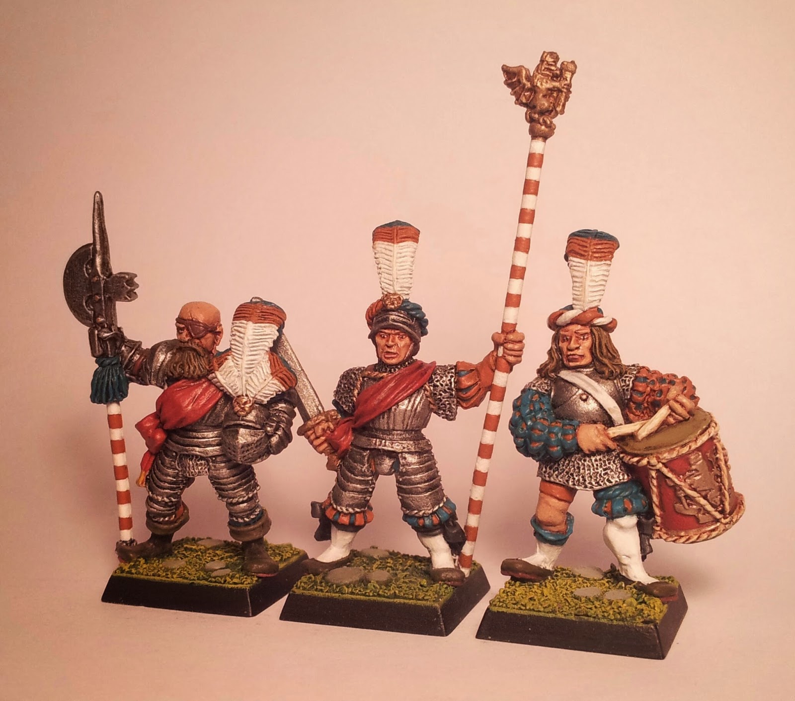 THE WORK OF SHAITAN: Empire Marienburg Halberdier Update - Hero & Drummer