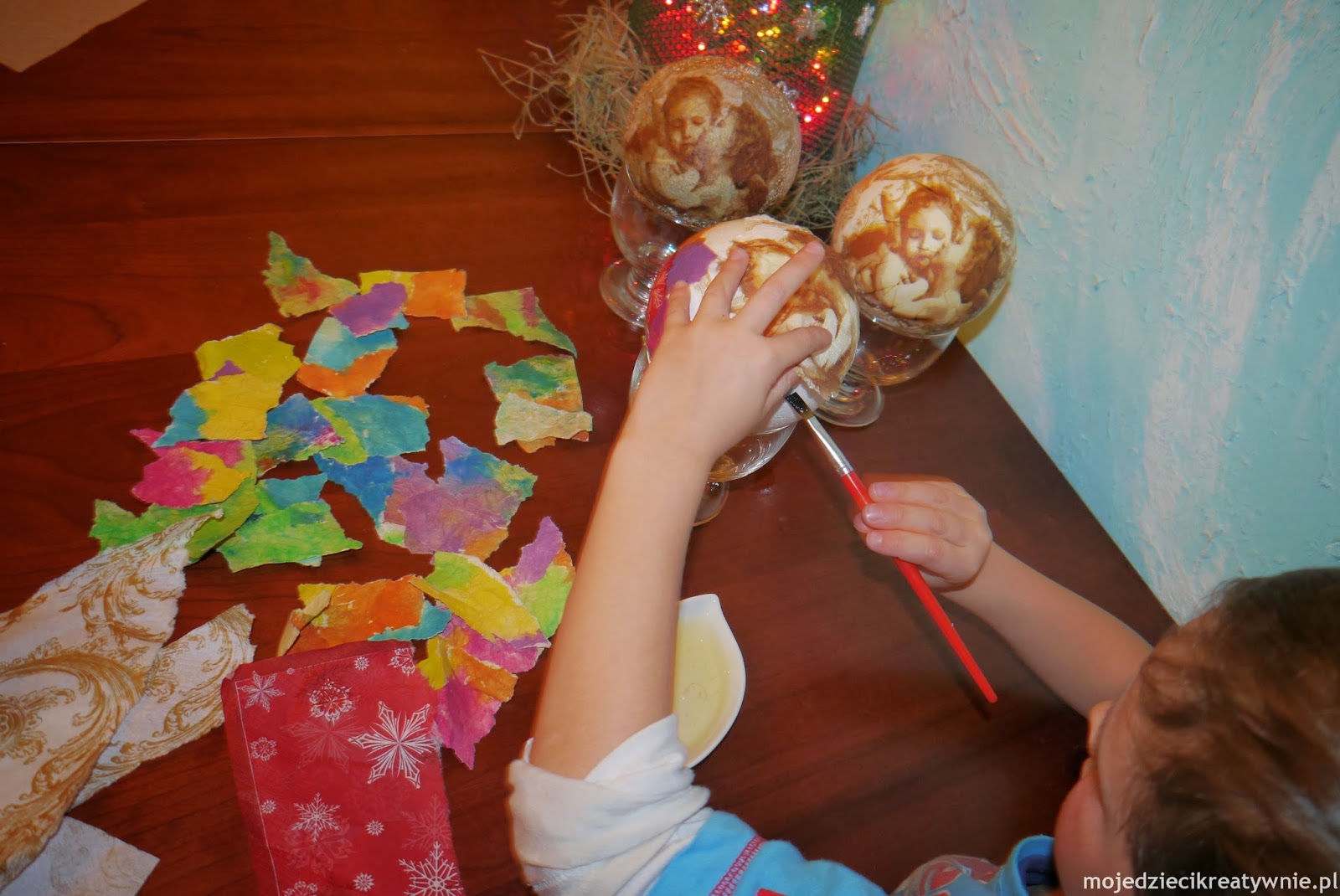 Bombki DIY dla dzieci - Moje Dzieci Kreatywnie