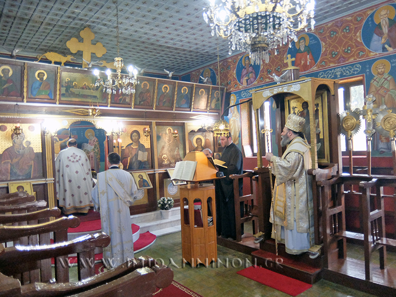 Άγιοι και Εκκλησία: ΘΕΙΑ ΛΕΙΤΟΥΡΓΙΑ ΣΤΑ ΣΕΡΒΙΑΝΑ ΚΑΙ ΕΣΠΕΡΙΝΟΣ ΣΤΟ ...