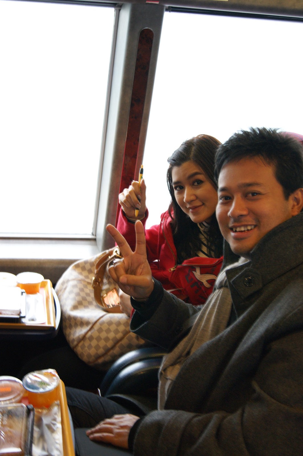 Pyay Ti Oo + Eaindra Kyaw Zin's Honeymoon Trip to Macau | Myanmar ...