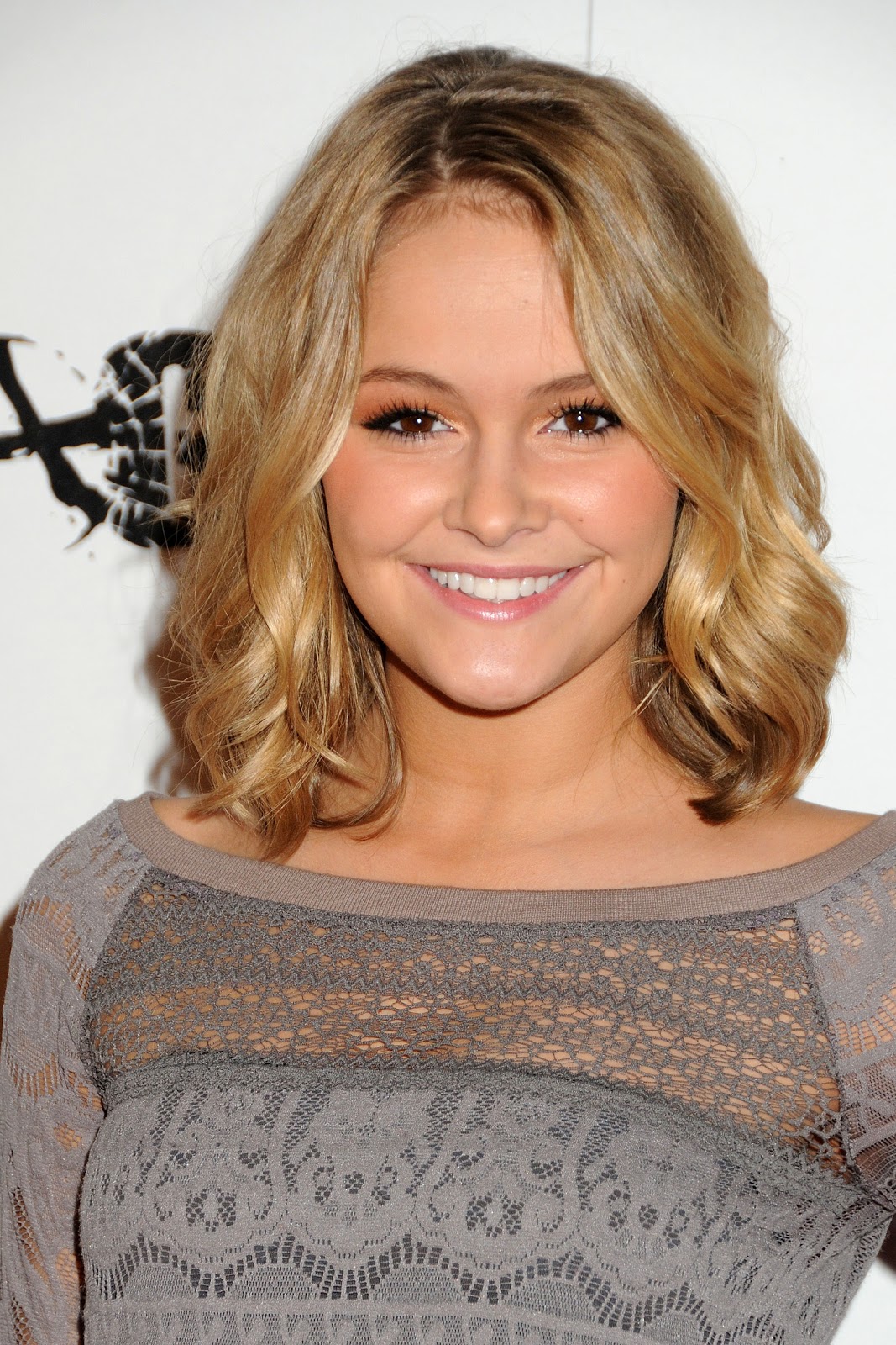 Cassi Thomson Summary Film Actresses