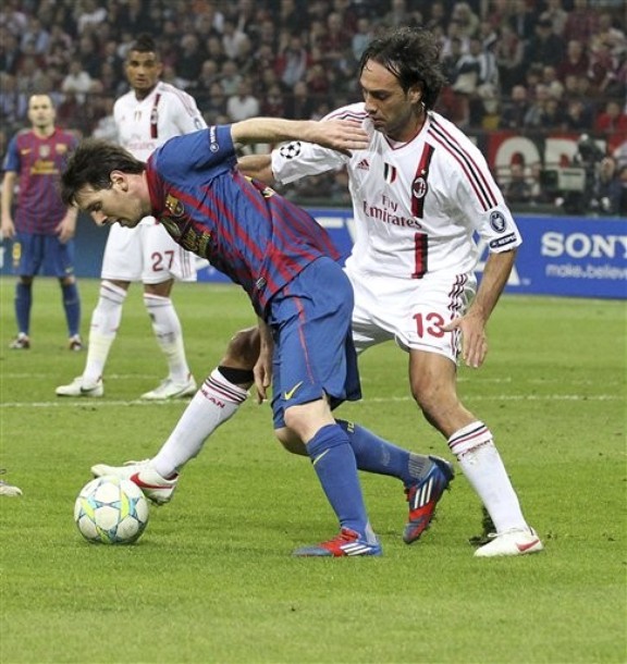 Champions League Quarterfinals • Milan 0, Barcelona 0: Keeping the ...