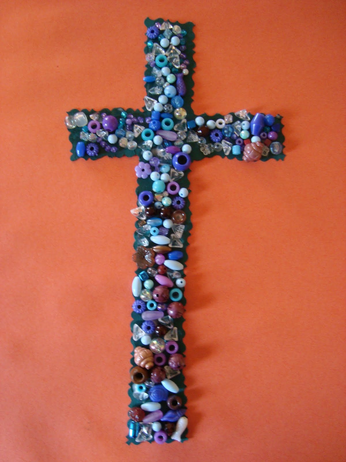 The Kids Art Studio: Project 14: Bejeweled Crosses