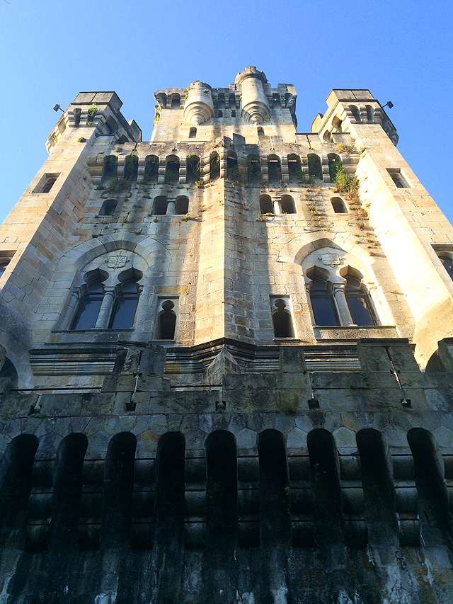 YOLOLOS: EL CASTILLO DE BUTRÓN