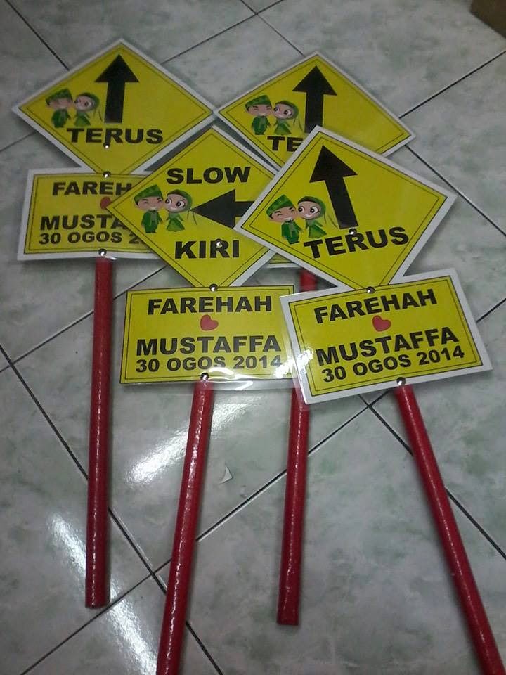 ♥Corat Coret Nusha ♥: Papan tanda tunjuk arah majlis perkahwinan