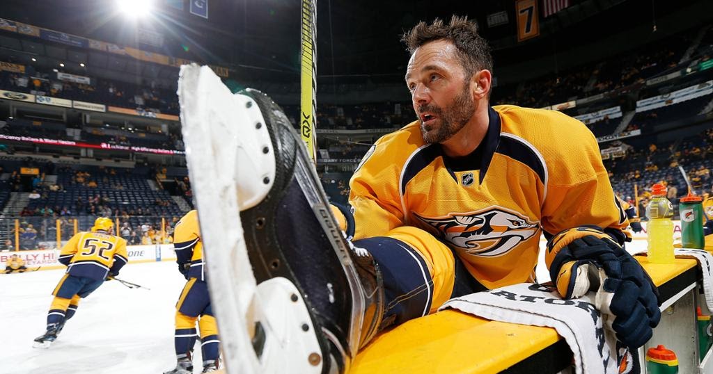 Vern Fiddler pani uisud varna ~ NHL iga kell