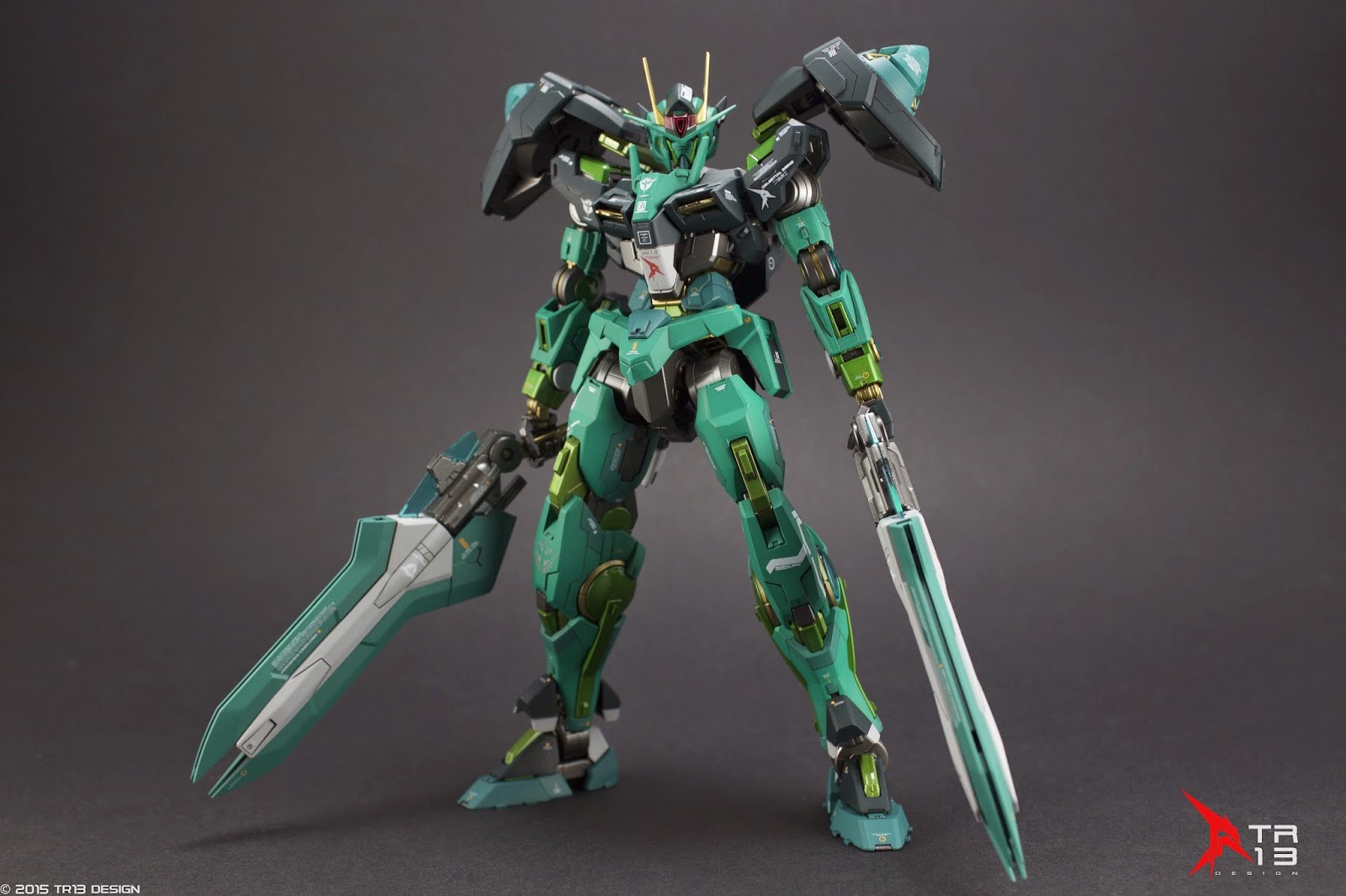 Custom Build: MG 00 Raiser "GN Overdrive"