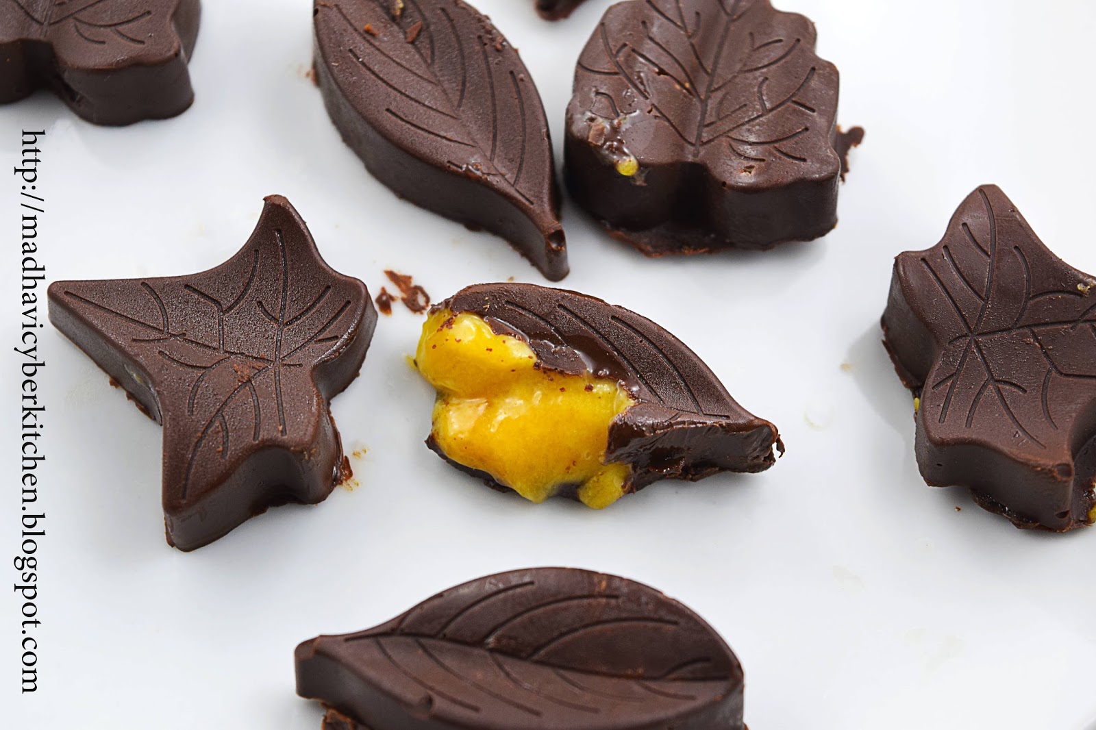 Madhavi's Cyber Kitchen: Mango Truffle