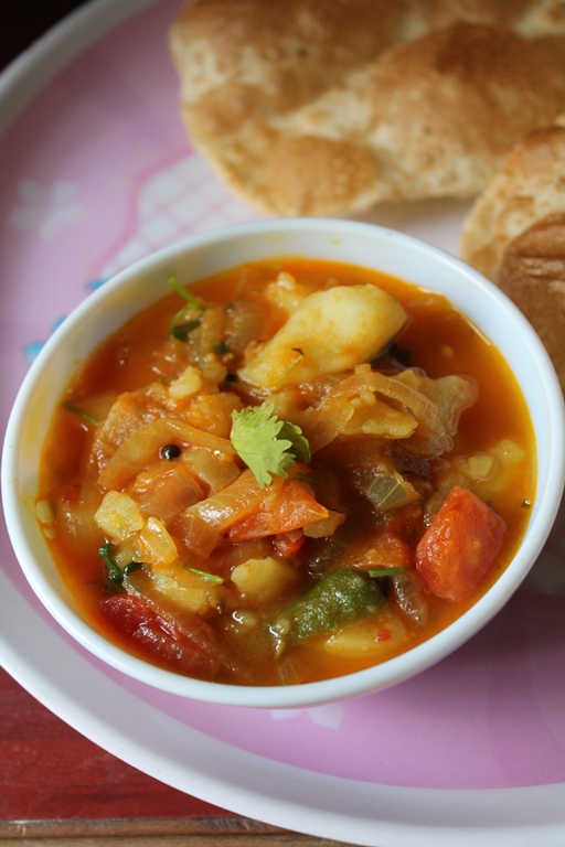 Aloo Tomato Curry Recipe