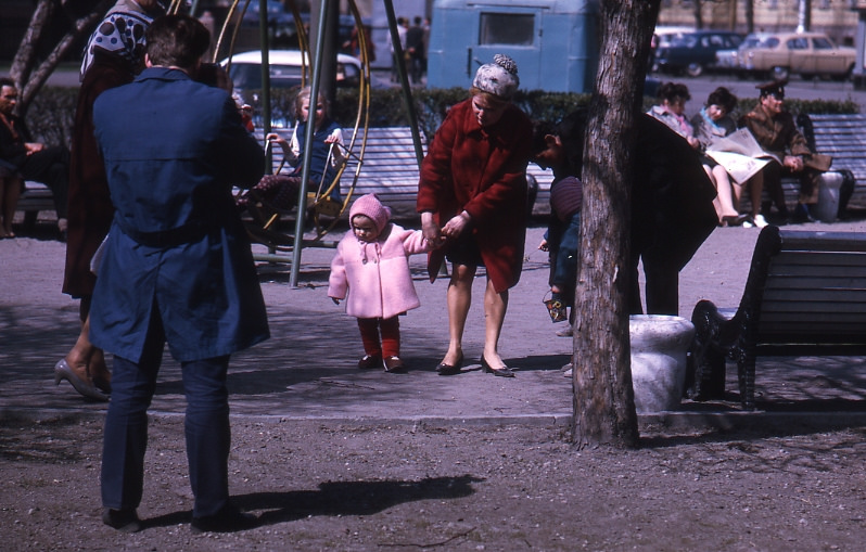 Moscow in the Early 1970s: 42 Found Pictures Show the Face of Soviet ...