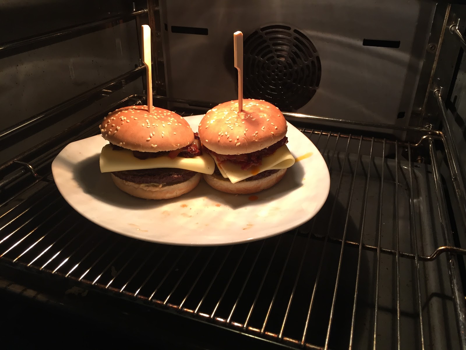 Rezept: Black Angus Bacon Burger