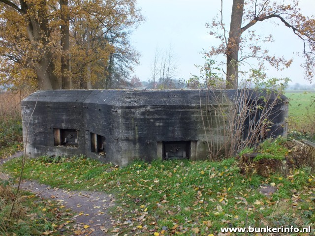 BUNKERINFO - Bunkers, Info, Foto's, Locaties en Meer!!!: Grebbelinie omgeving Asschatterkade