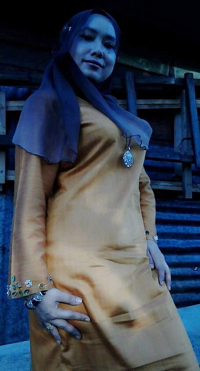 JILBOOBS: JILBOOBS HOT