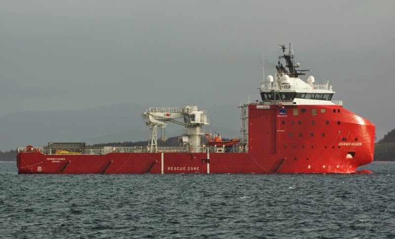 NAVIOS AHTS E PSV DO PORTO DE MACAE-RJ-BRASIL (IMBETIBA) E (FUTURO ...