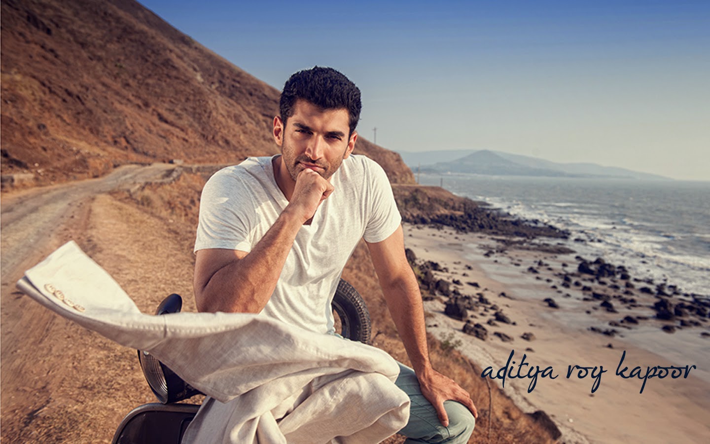 Wallpapersity: Aditya Roy Kapoor FUll HD Wallpaers