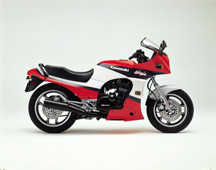 yaskawastories: GPZ900R A1(1984) hingga A16(2003)