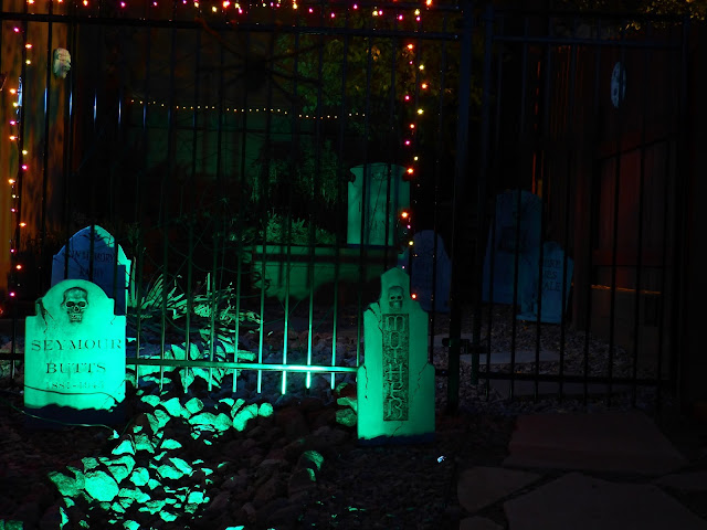 Lady M's Haunted Parlor: The Exterior Haunt