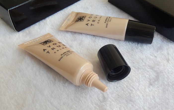 Pricity: Resenha base líquida True Color Flawless Matte- lançamento Avon.