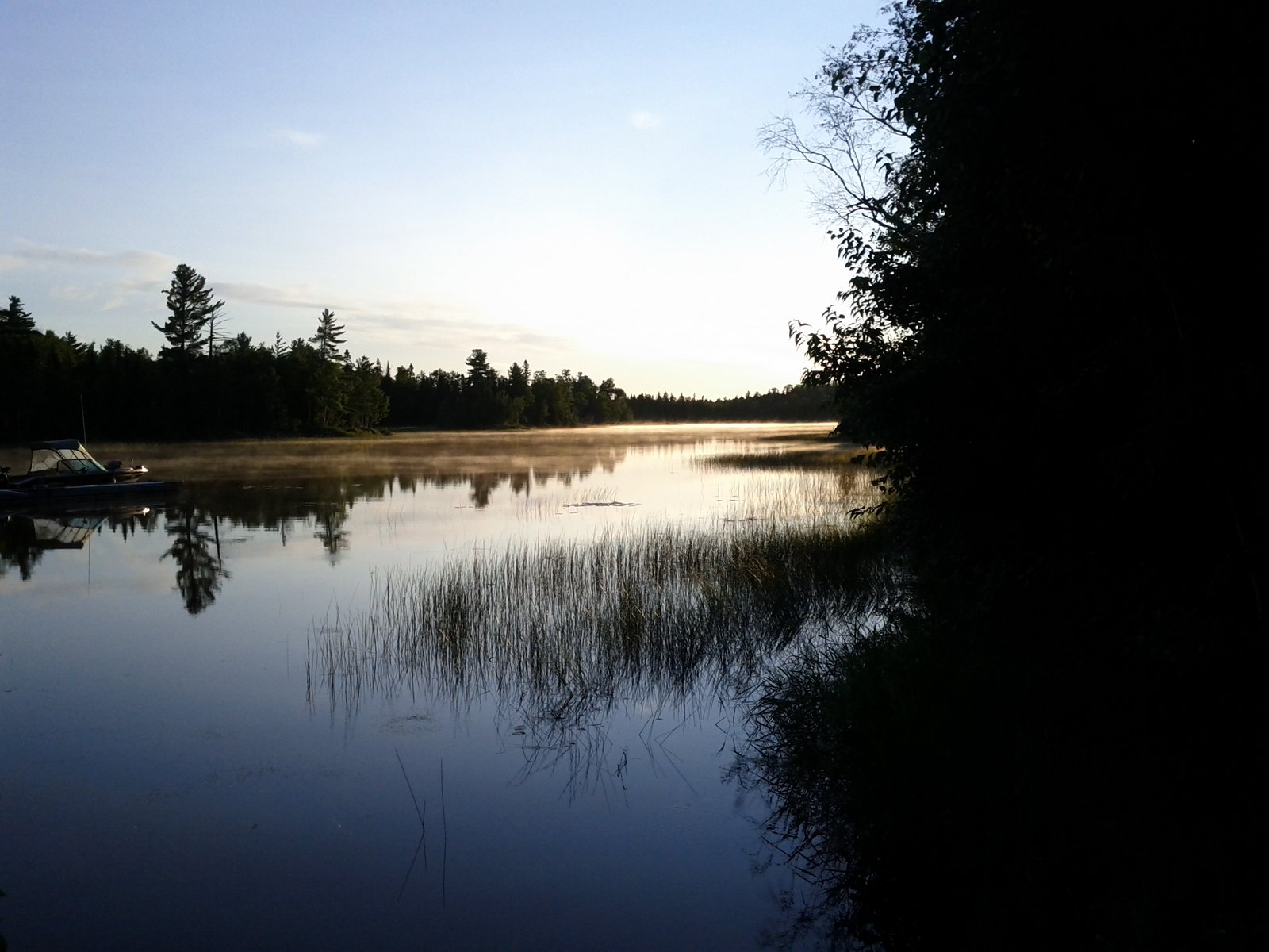 Deer Horn Lodge: Deer Horn Lodge, Cabonga Reservoir, Québec, Canada