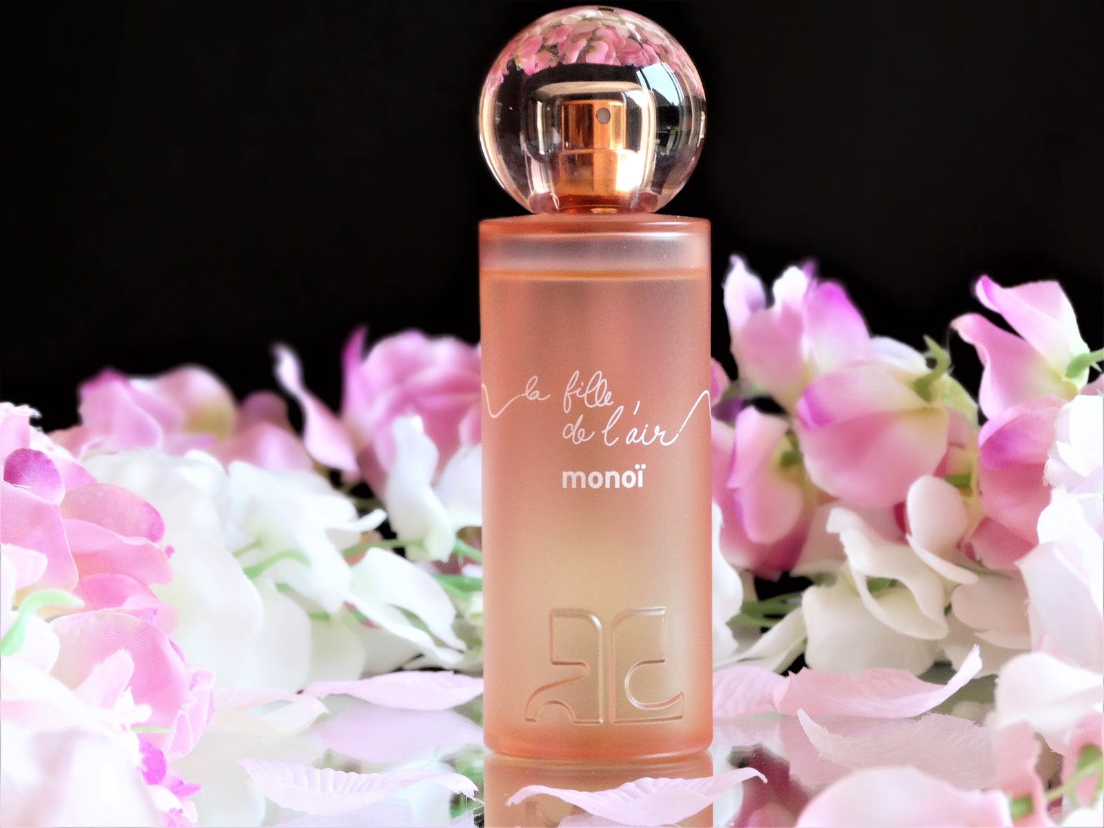 LA FILLE DE L'AIR MONOÏ | COURRÈGES