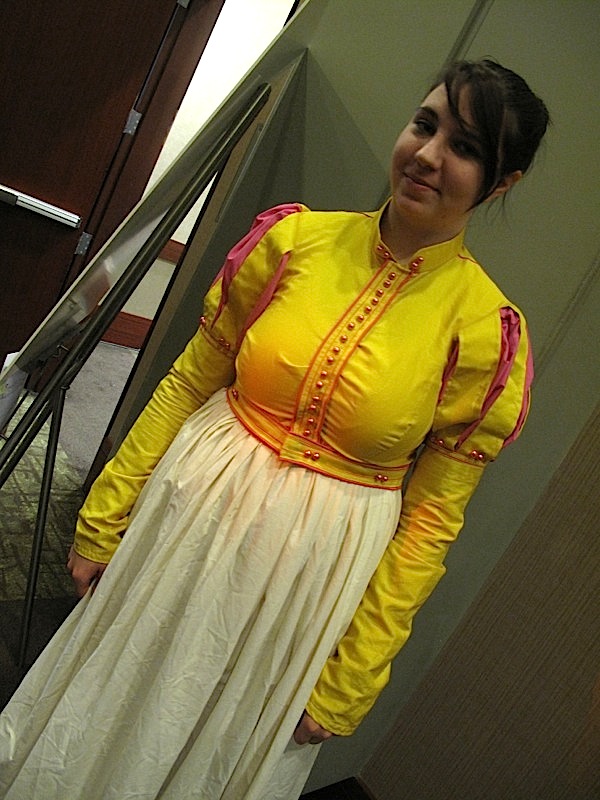 Peri Doctor Who Cosplay