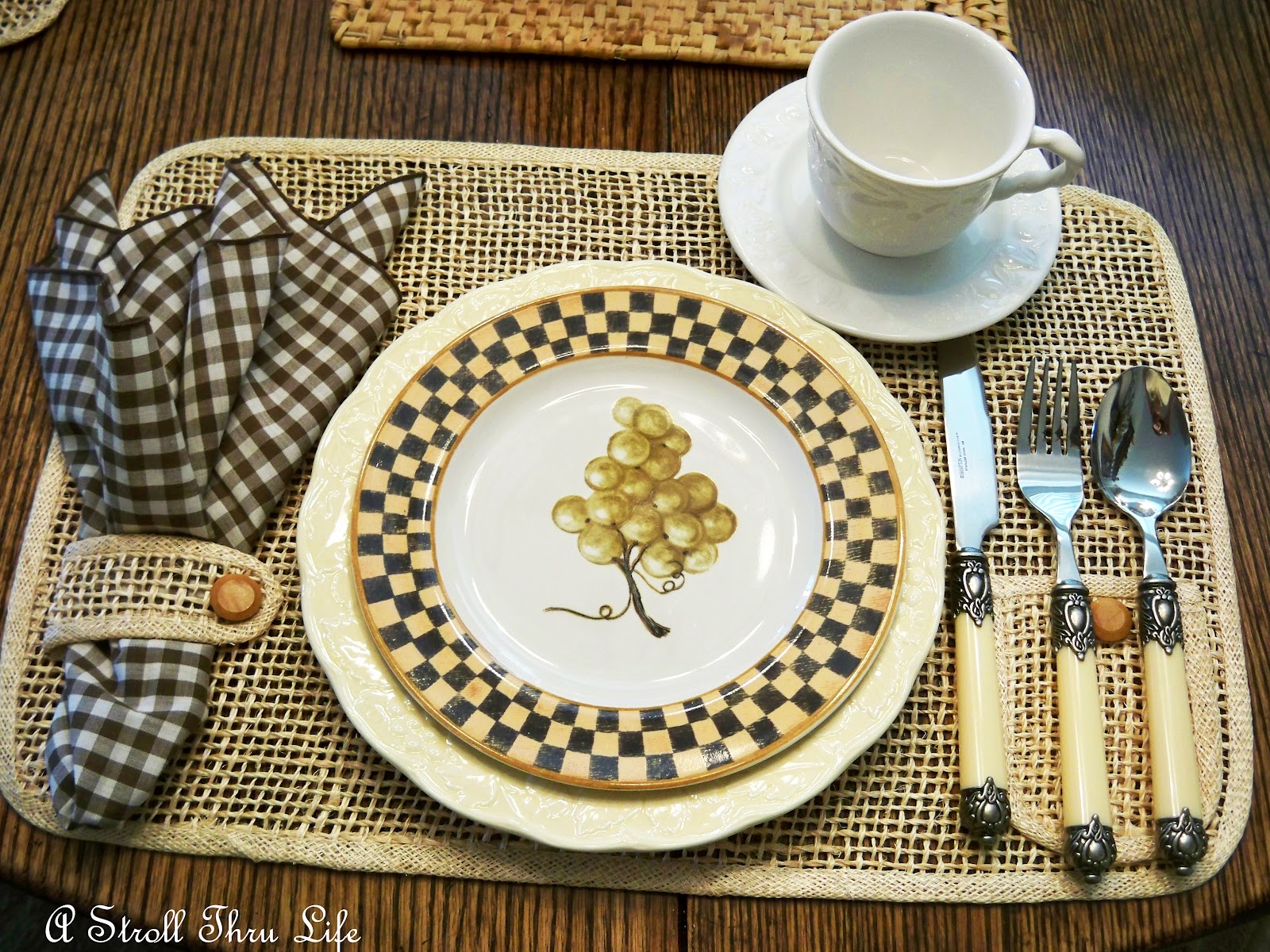 Simple Easy Breakfast Table - A Stroll Thru Life