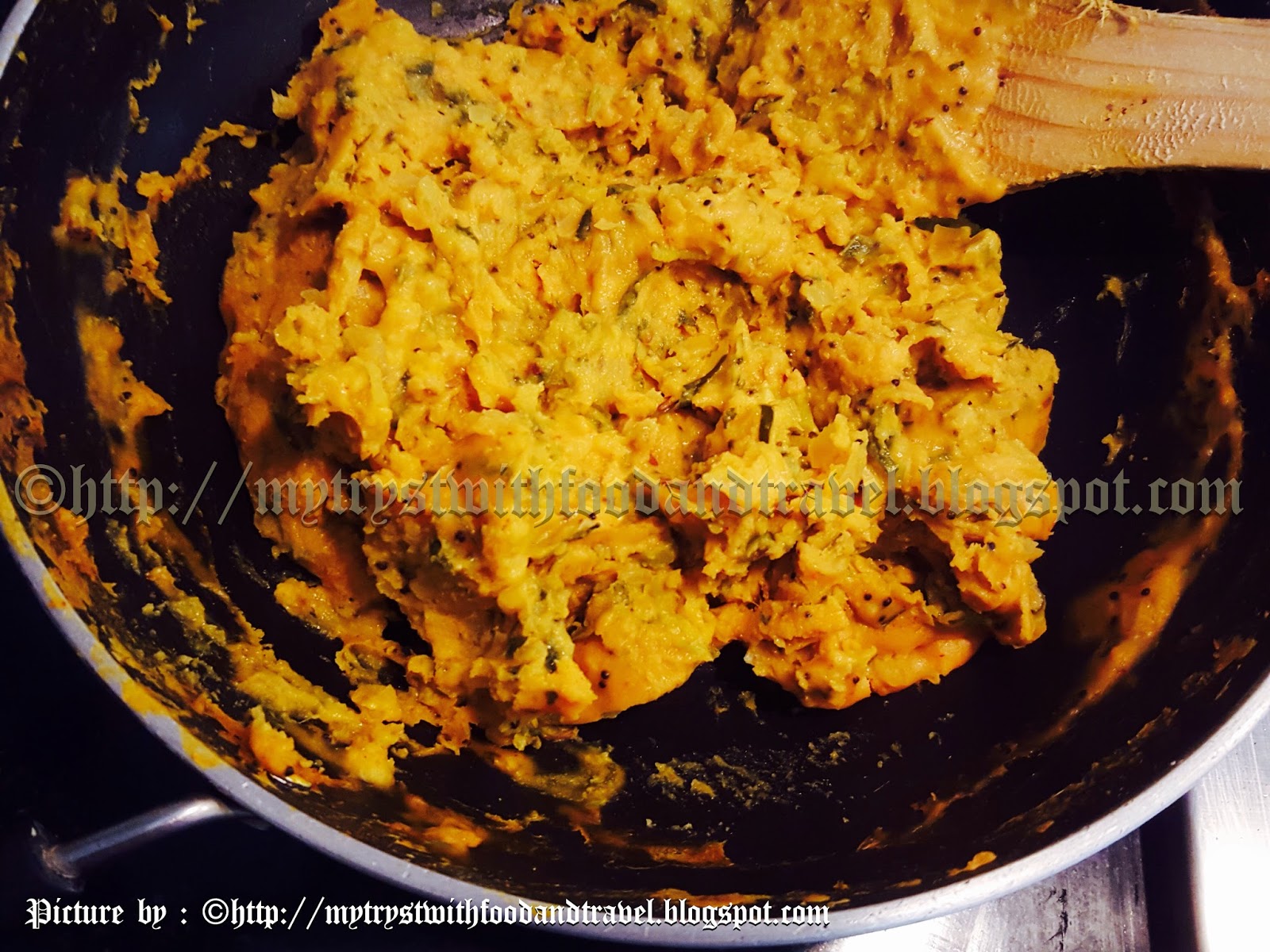 My Tryst With Food And Travel: Zunka Bhakar Recipe / Jhunka Recipe ...