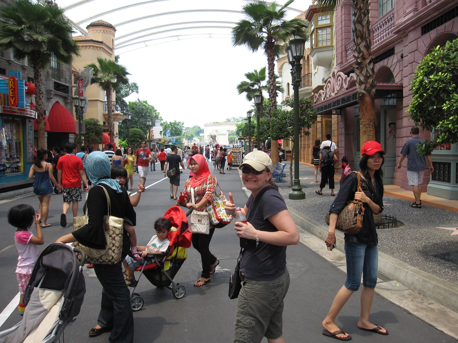 Christine In KL: Sumo in a Speedo, Asian Shrek, and Cell Phone Snatch