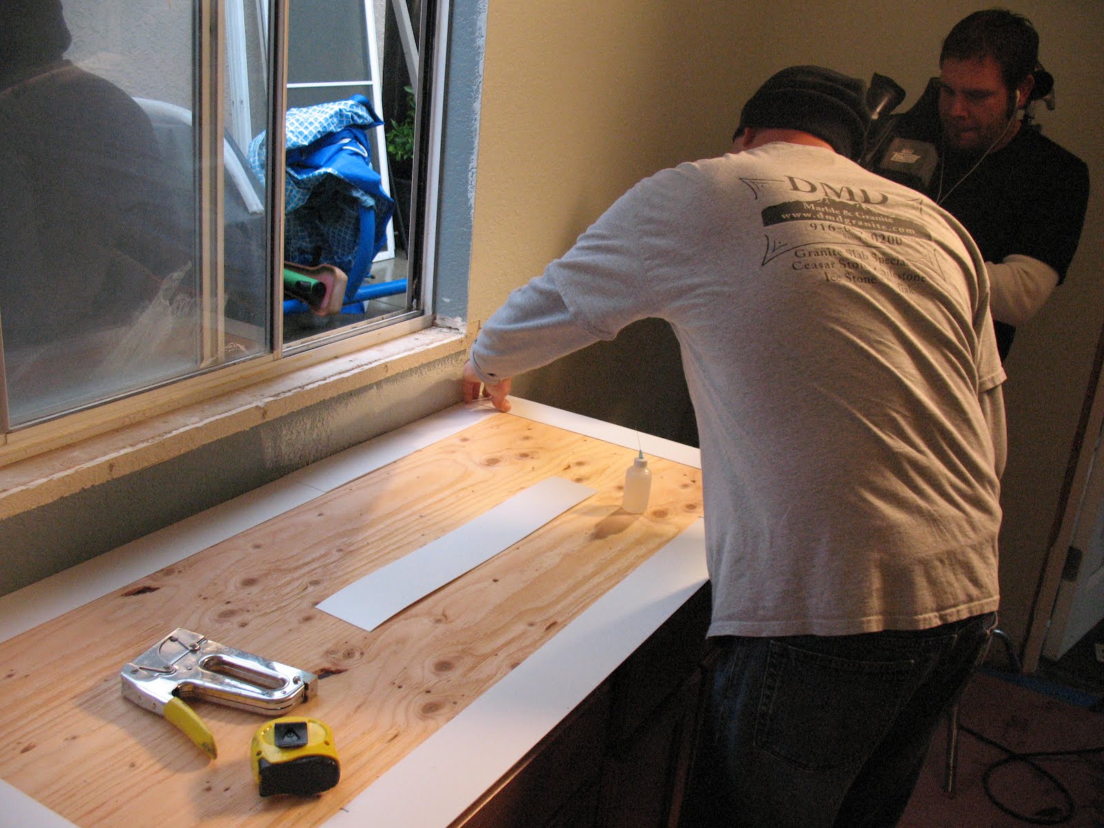 Meaningful Home Life: Kitchen Makeover - House Crasher Style!