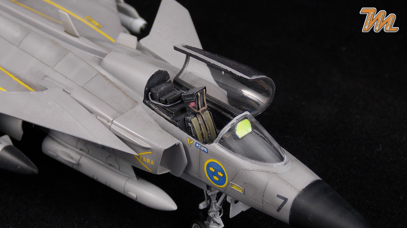 Scale Model Building with Metodi Metodiev: Saab Jas-39 Gripen - 1/72 ...