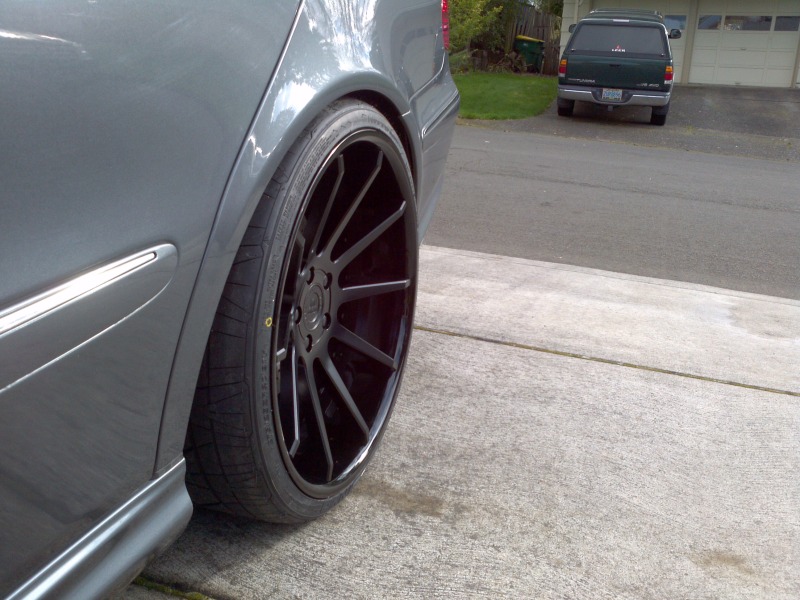 Mercedes-Benz E55 AMG W211 ADV1 RIMS | BENZTUNING