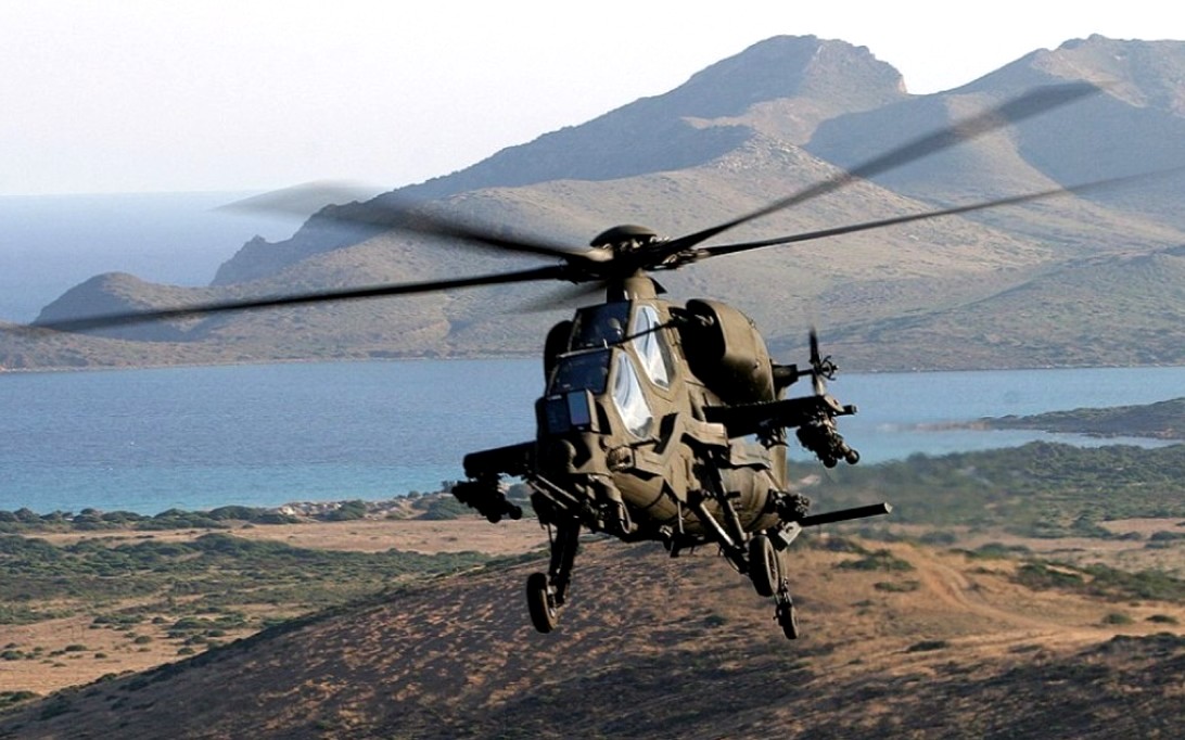 GAMBAR PESAWAT TERBANG: Helikopter tempur A129 Mangusta (Wallpaper 1)