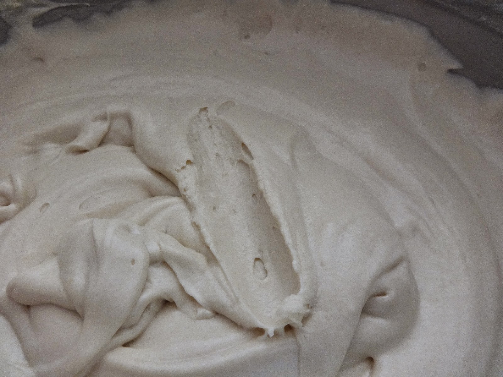 Hold the onion: Earl Grey Buttercream Frosting