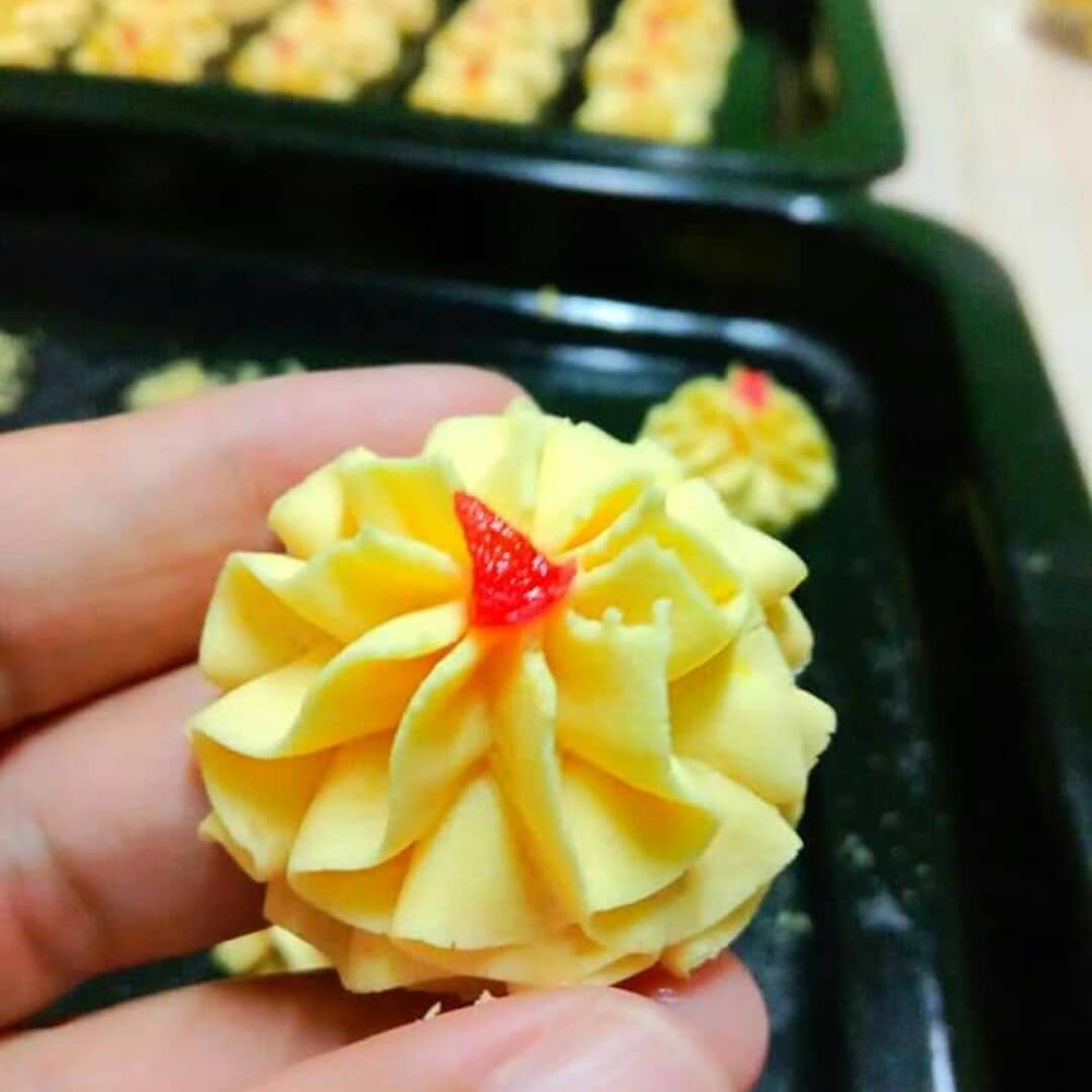 Resepi Biskut Semperit Dahlia Klasik - Bonda