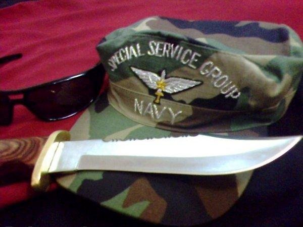 Cap Knife and Eye Glasses of a Pakistan Navy Commando - All About ...