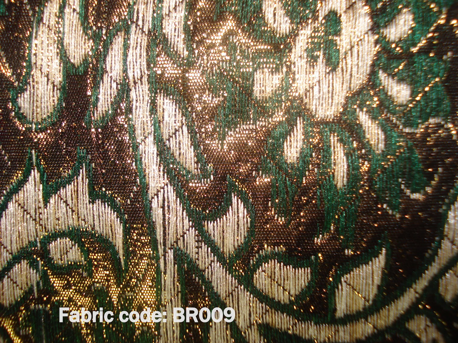 Jackpot India: Imitation half priced brocade
