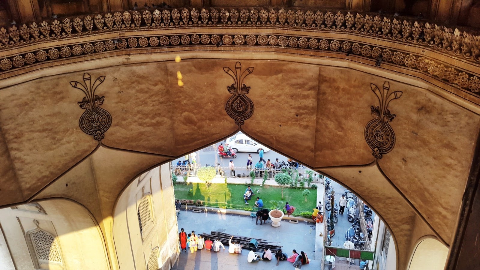 An evening in Hyderabad - History of Charminar Untold