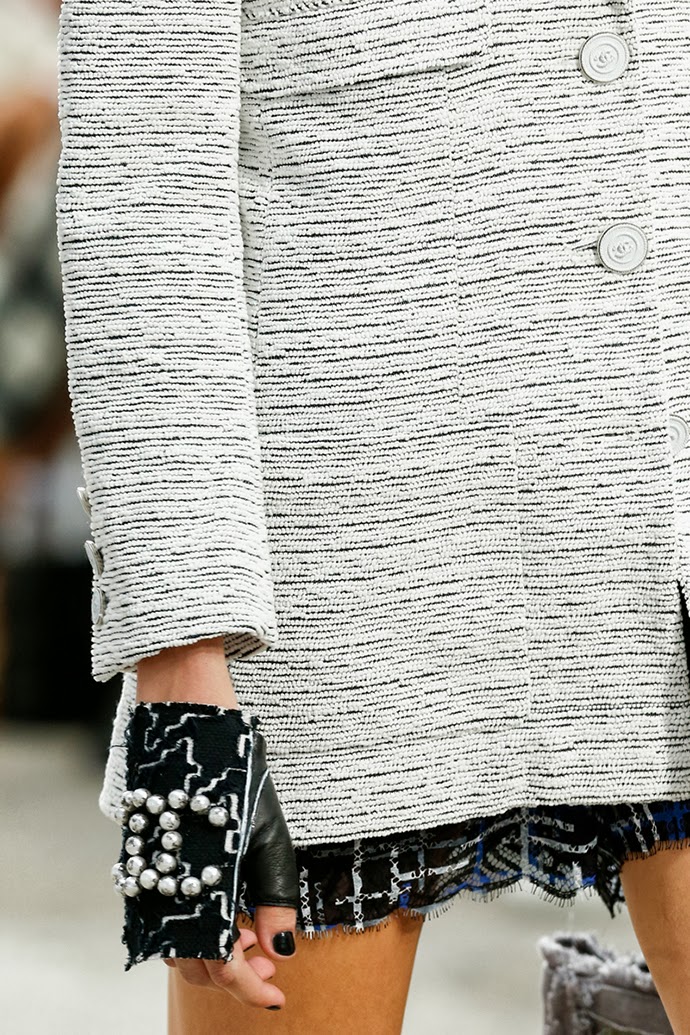 THE FUZZY CORNER: CHANEL - SPRING 2014 COLLECTION