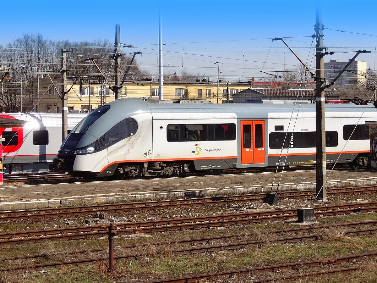 EN96-003 na linii kolejowej nr 61. | Kolejowe Kielce