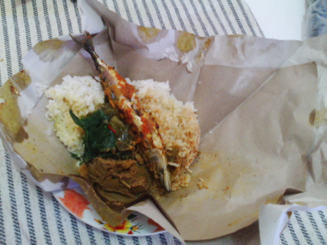 Peluang Usaha dan bisnis: Nasi bungkus Padang dan nasi kotak Padang