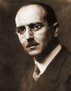 Ingles Plataforma 3: Hans Kelsen