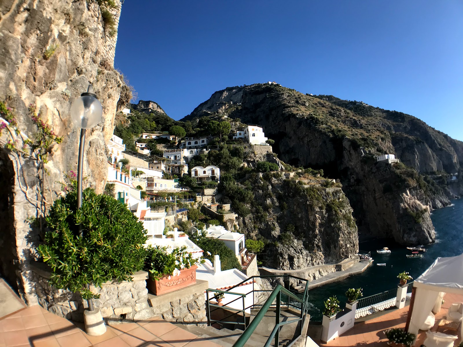 [南義]絕美峭壁飯店俯瞰阿瑪菲海岸 || Hotel onda verde住宿推薦 | SuFu Living 蘇蘇甫甫過生活