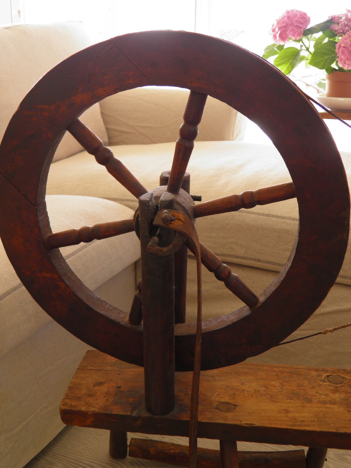 El Peku: HISTORIA DE UNA RUECA