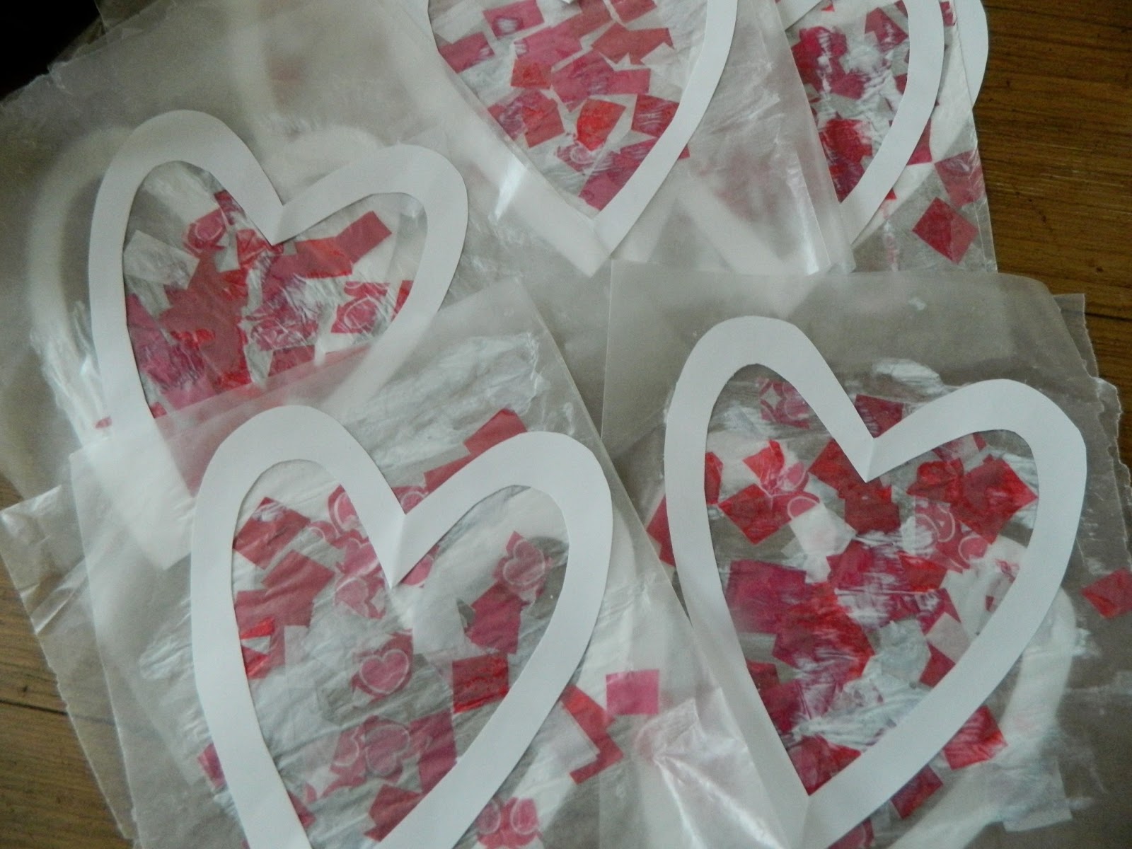 the vintage umbrella: tissue paper window heart