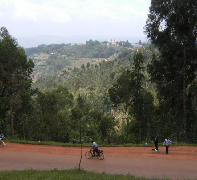 Growing together in Rwanda: Helping in Byumba (part 1)