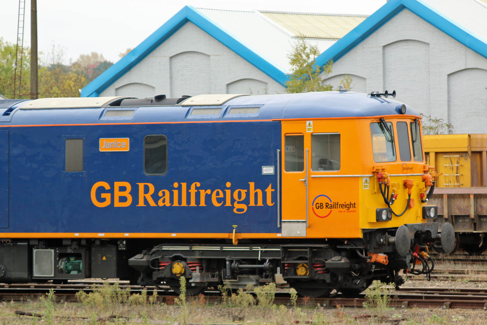 47s and other Classic Power at Southampton: New Class 73 variants at ...