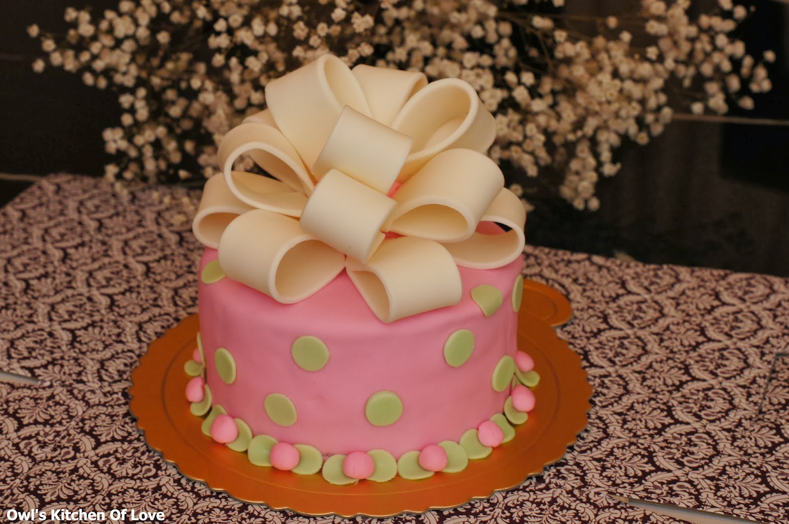ஜ۩۞۩ஜ Vanessa の 温馨厨房 ஜ۩۞۩ஜ : Fondant Ribbon Cake
