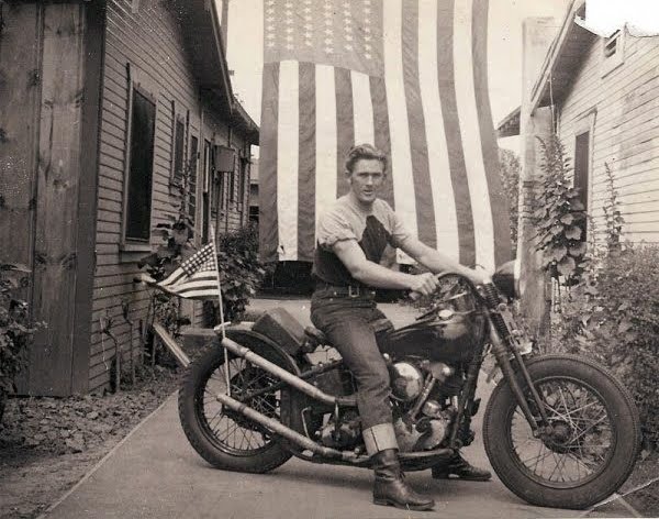 Oh, by the way...: BEAUTY: Men--On Vintage Motorcycles